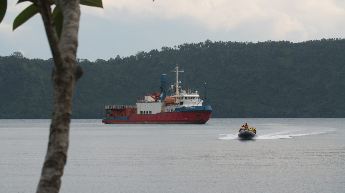 YWAM Ships Outreach - Zodiacs (2 of 7) - YWAM Ships Kona